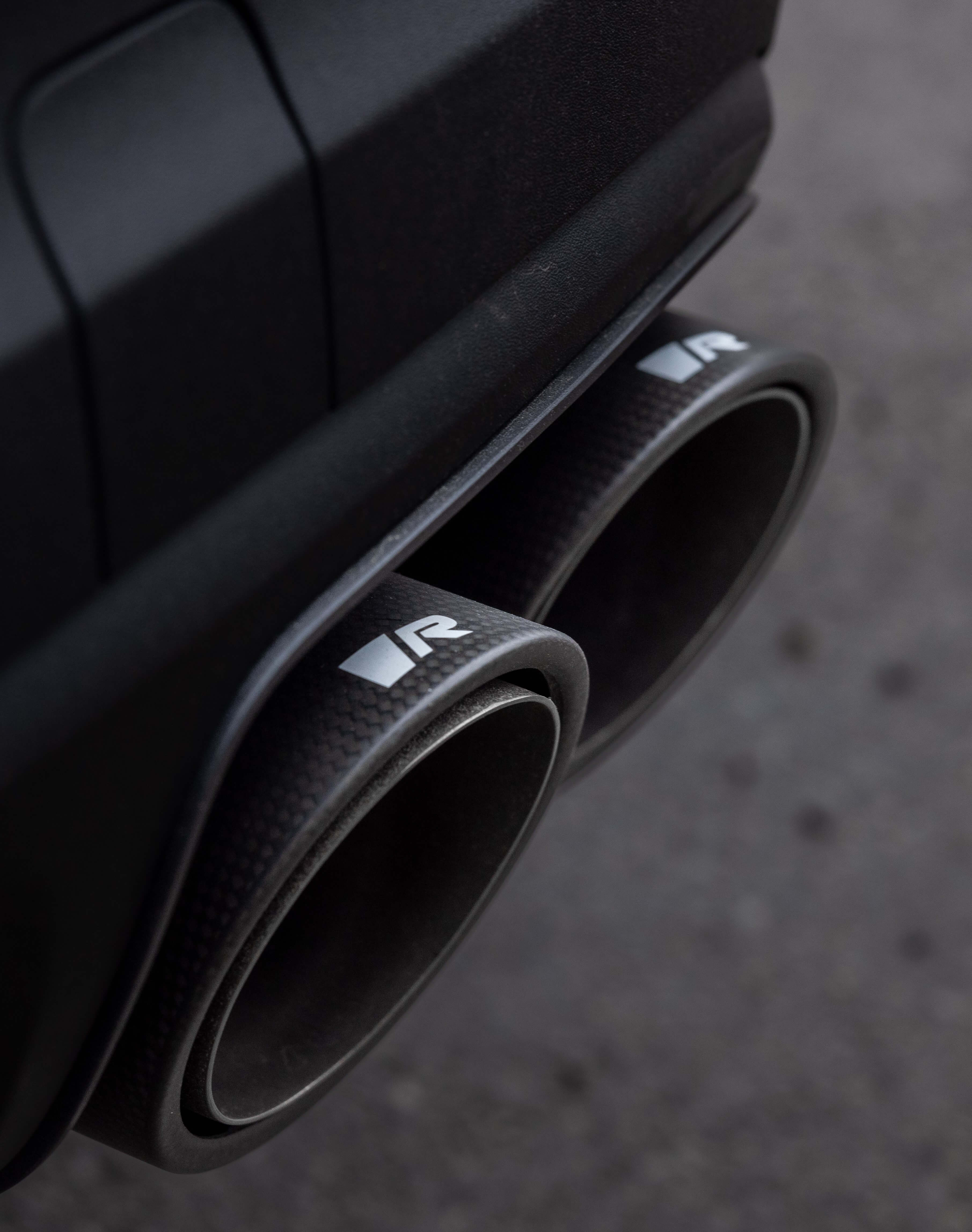 Sport exhaust centered (absorption principle) for L/R system for the ...